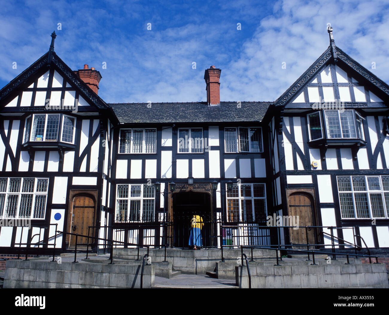 Timber framed library Northwich Cheshire UK Stock Photo - Alamy