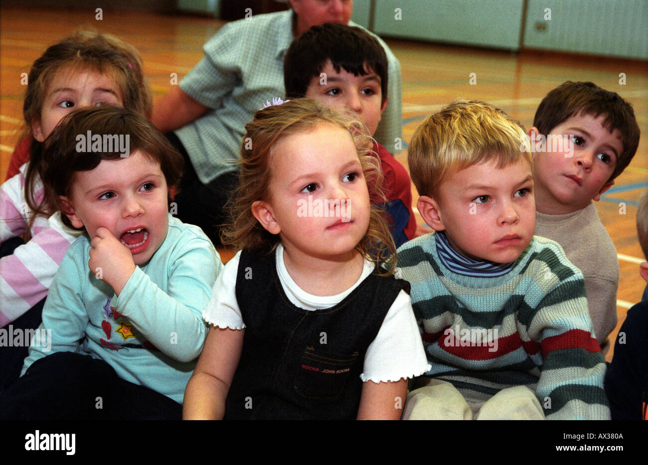 Children learing hi-res stock photography and images - Alamy