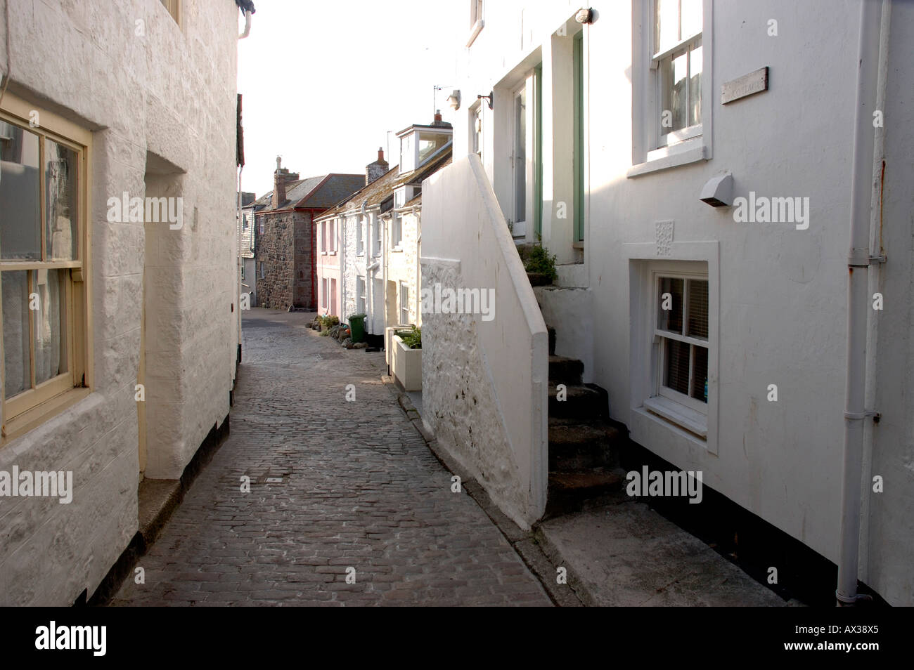 Cornwall street art hi-res stock photography and images - Alamy