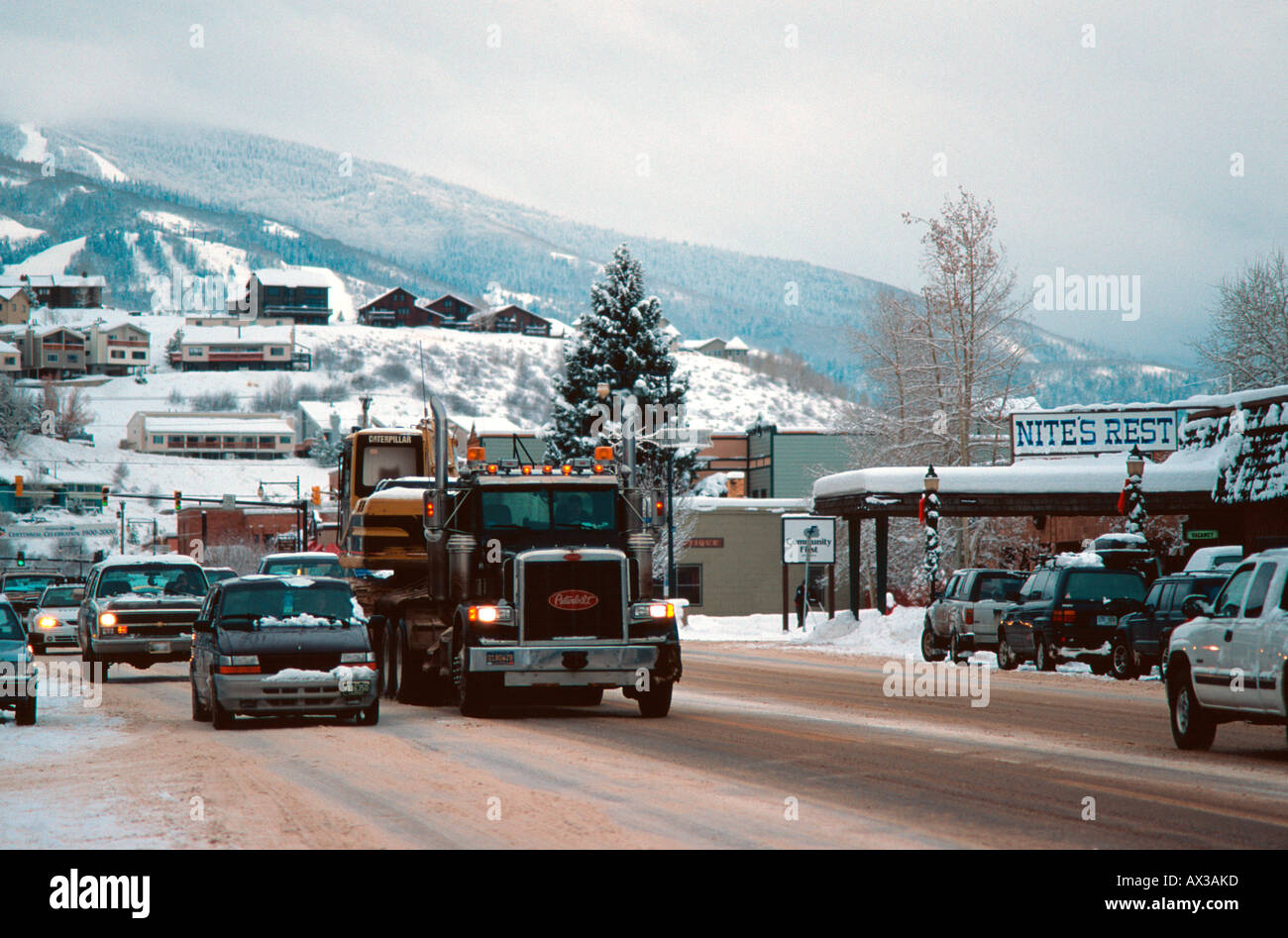 Semi truck springs hi-res stock photography and images - Alamy