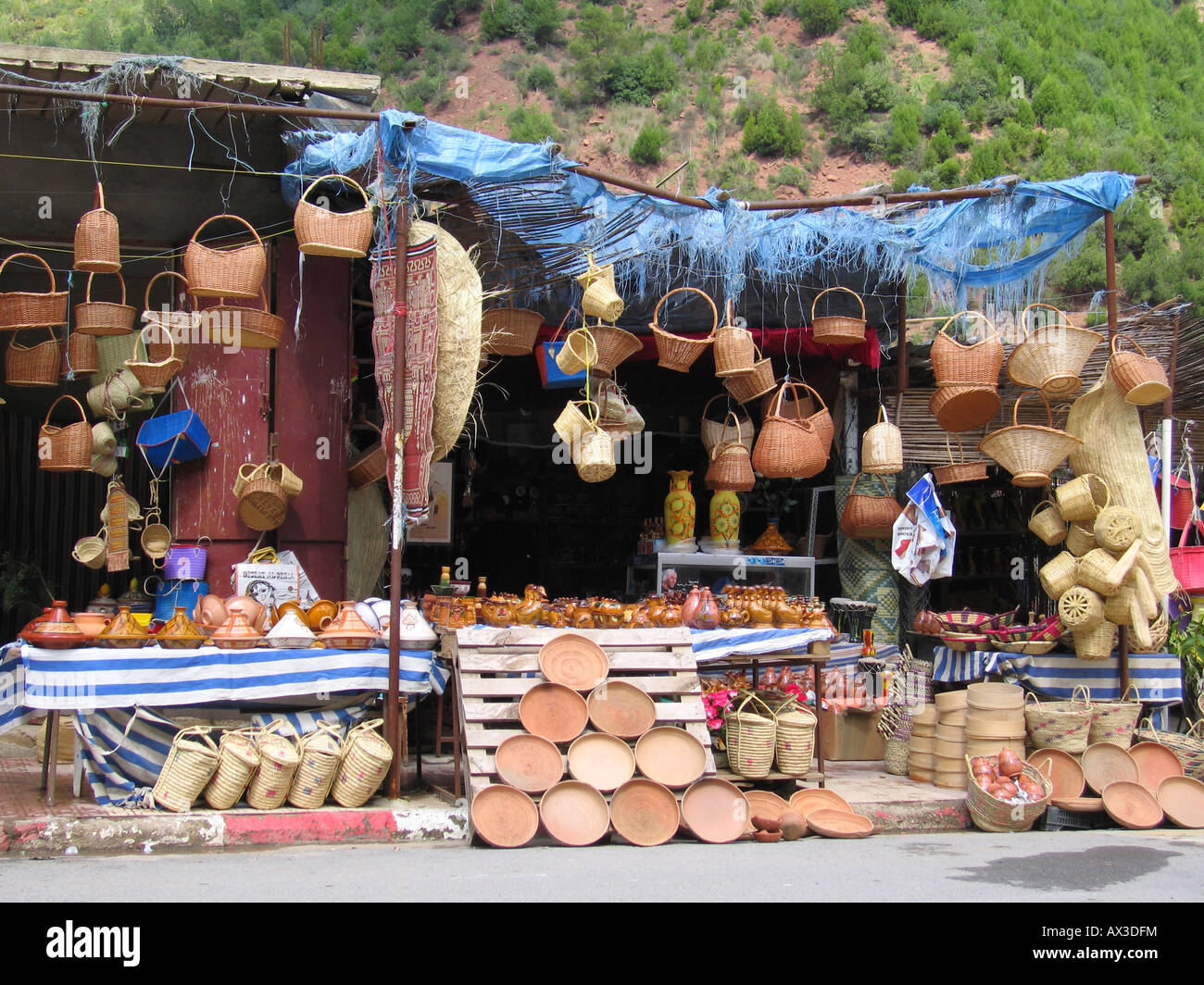 Local market, Hammam Melouan, Wilaya de Blida, Algeria Stock Photo - Alamy