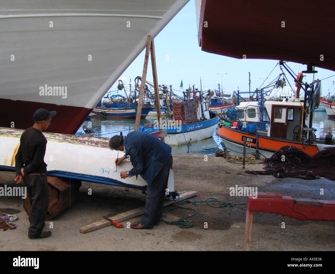 Algerian fishing hi-res stock photography and images - Alamy