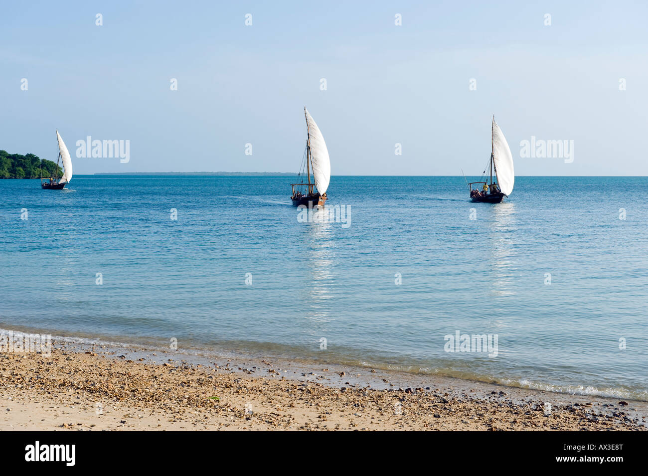 Dow boat hi-res stock photography and images - Alamy