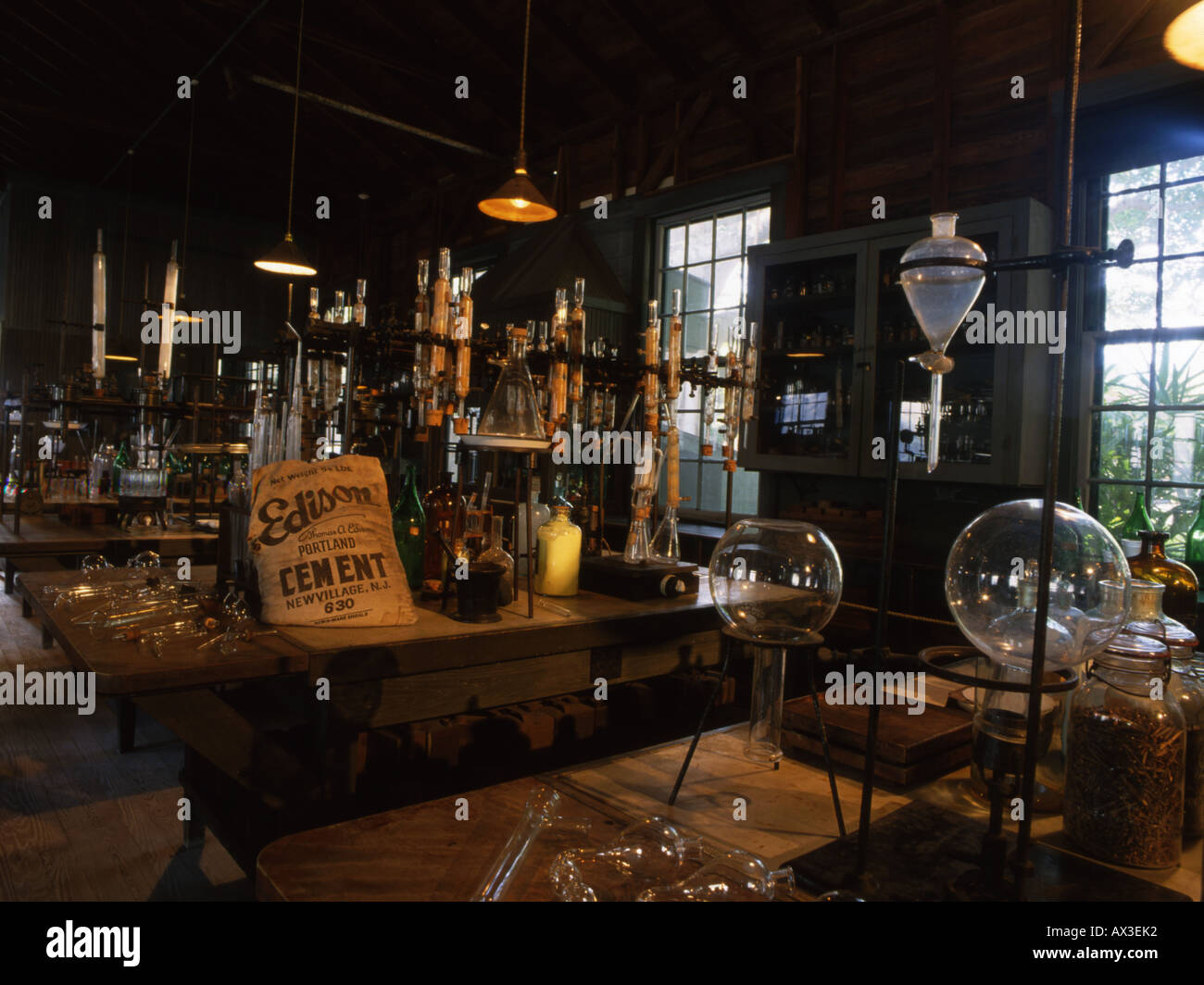 The Edison Botanic Research Laboratory at the Edison & Ford Winter ...