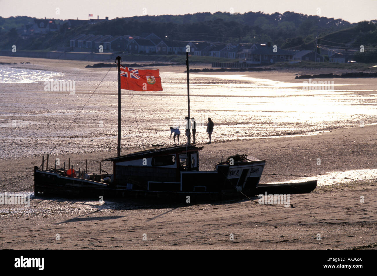 Wellfleet boat hi-res stock photography and images - Alamy