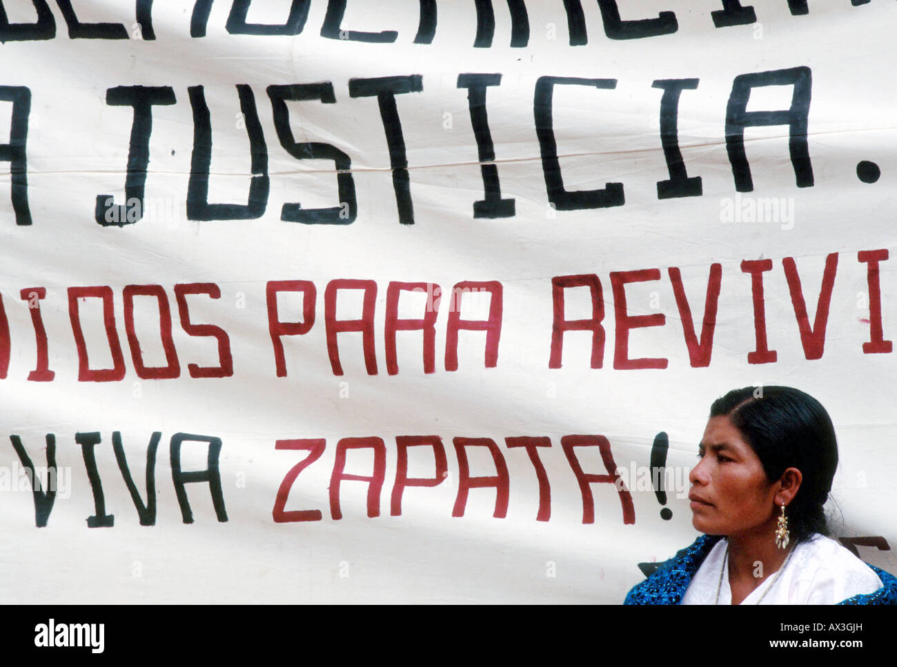 Zapatista woman hi-res stock photography and images - Alamy