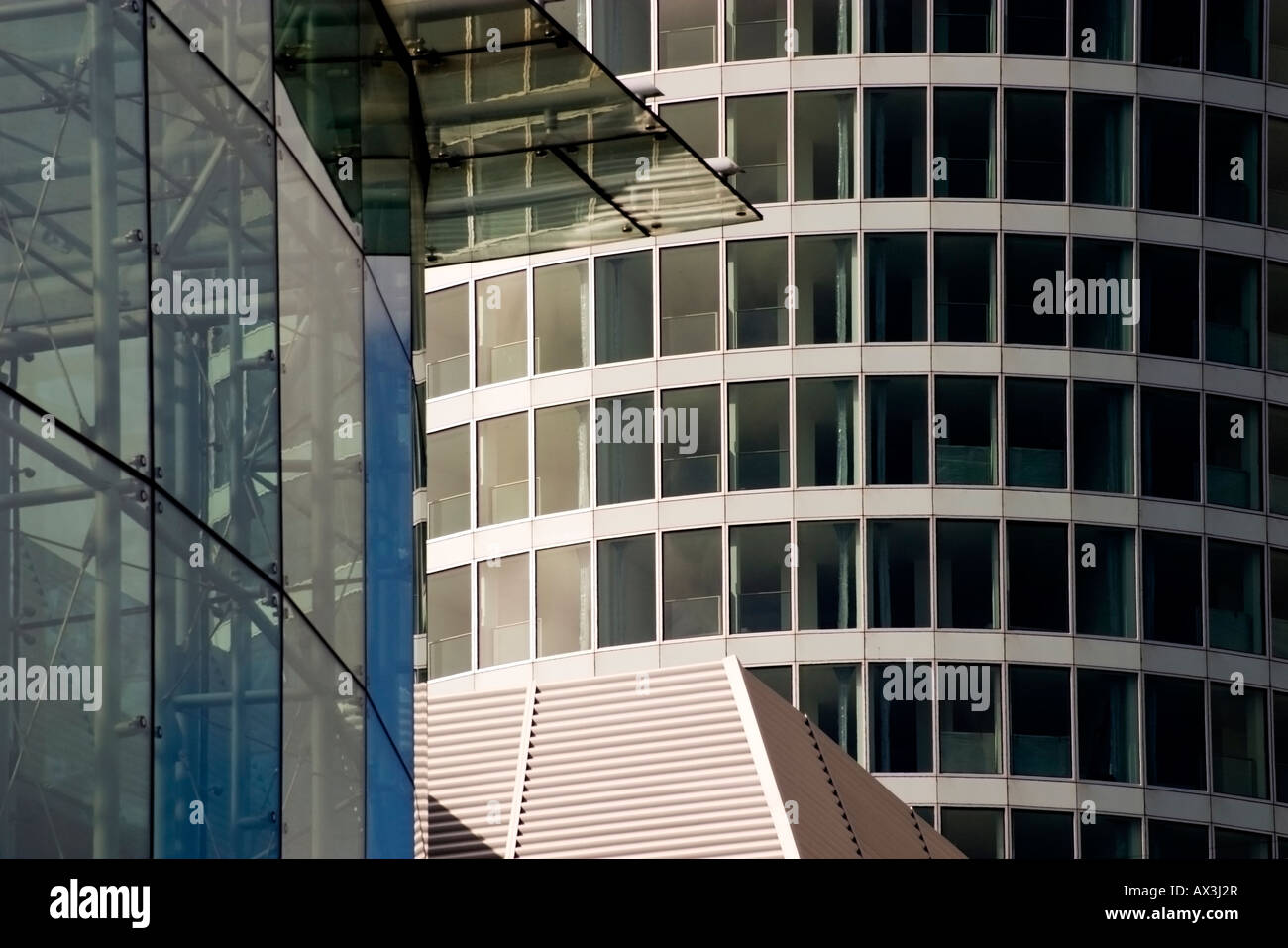 Modern birmingham city centre architecture hi-res stock photography and ...