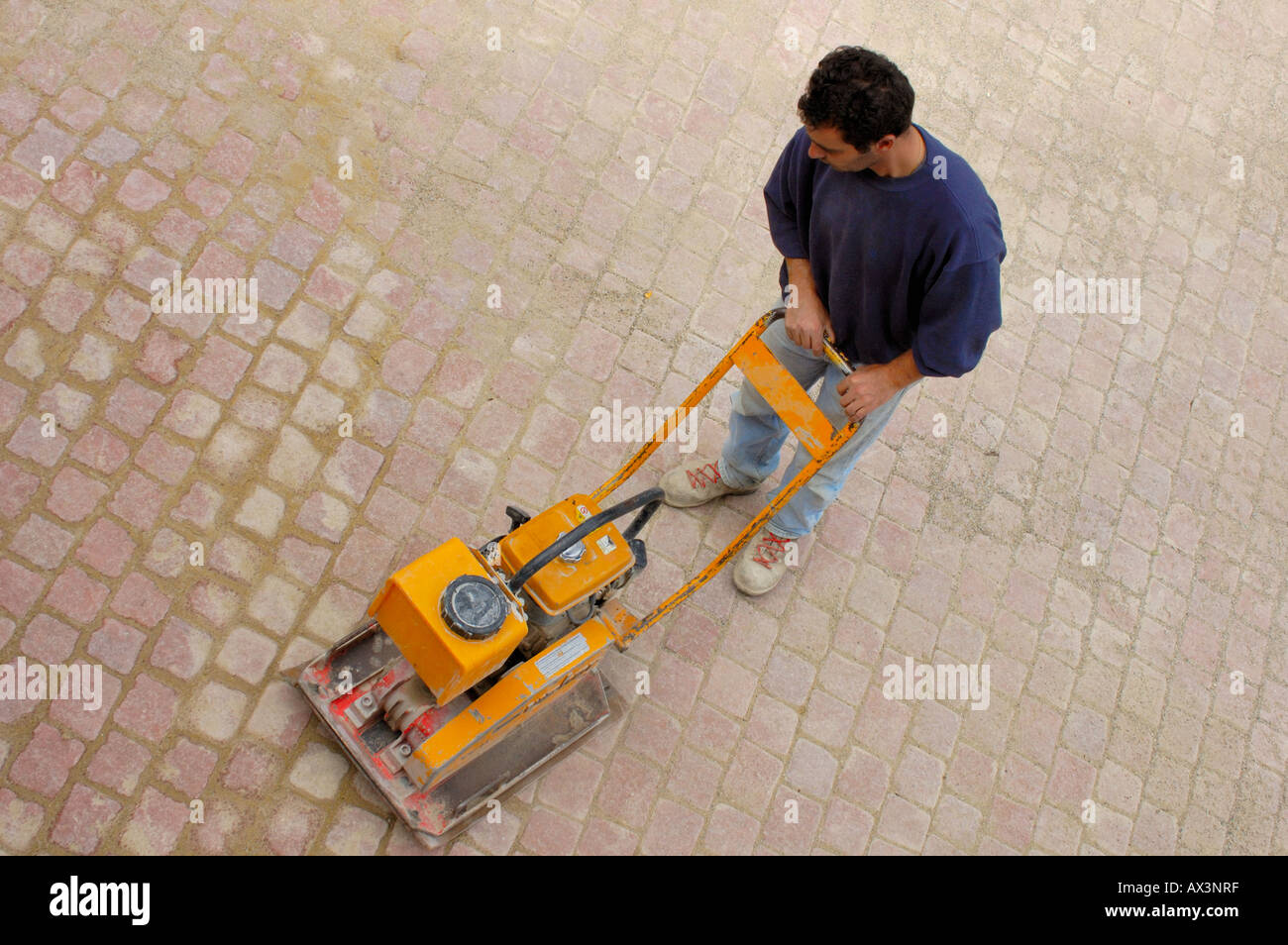 Skilled paver hi-res stock photography and images - Alamy