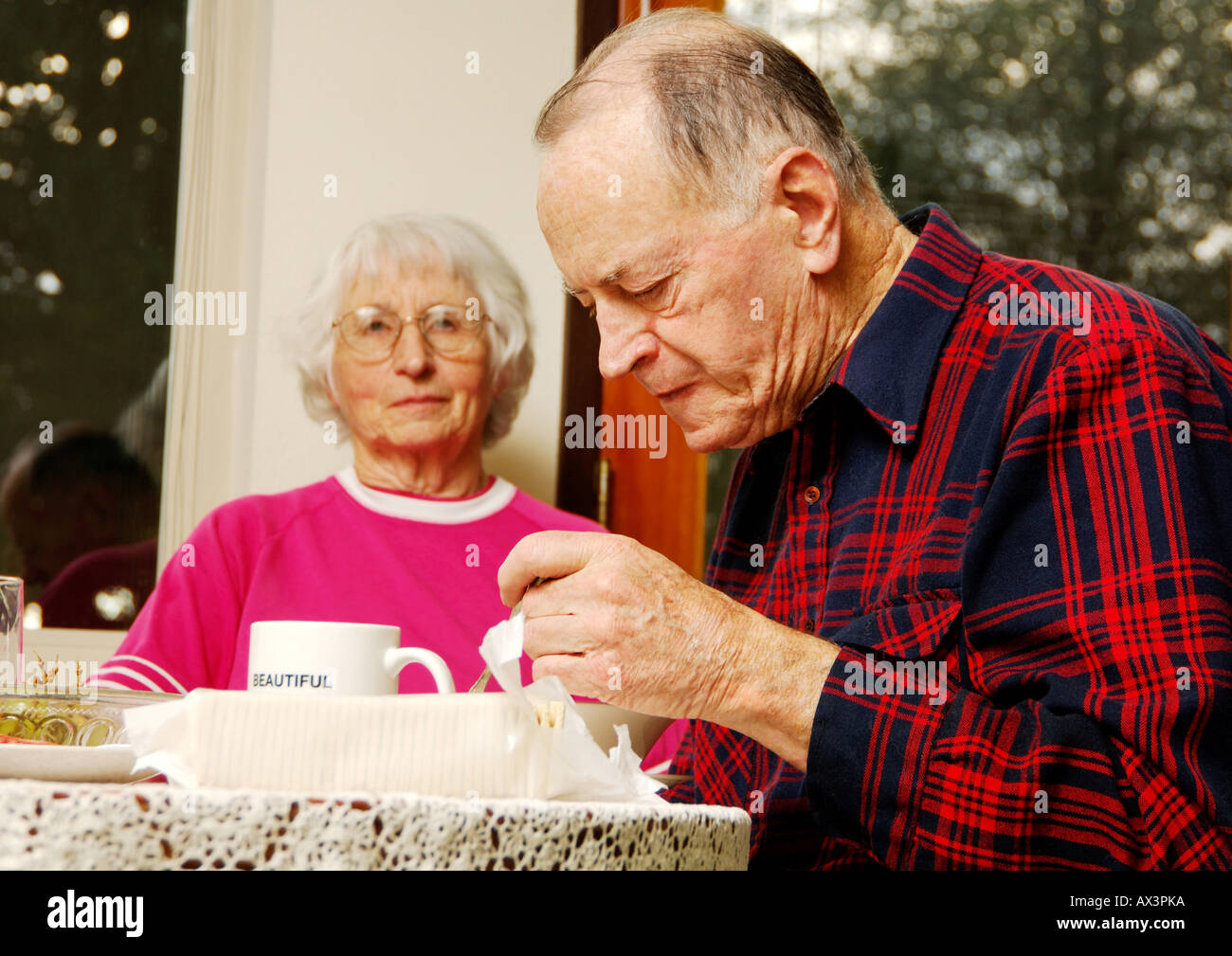 Elderly eating frail hi-res stock photography and images - Alamy