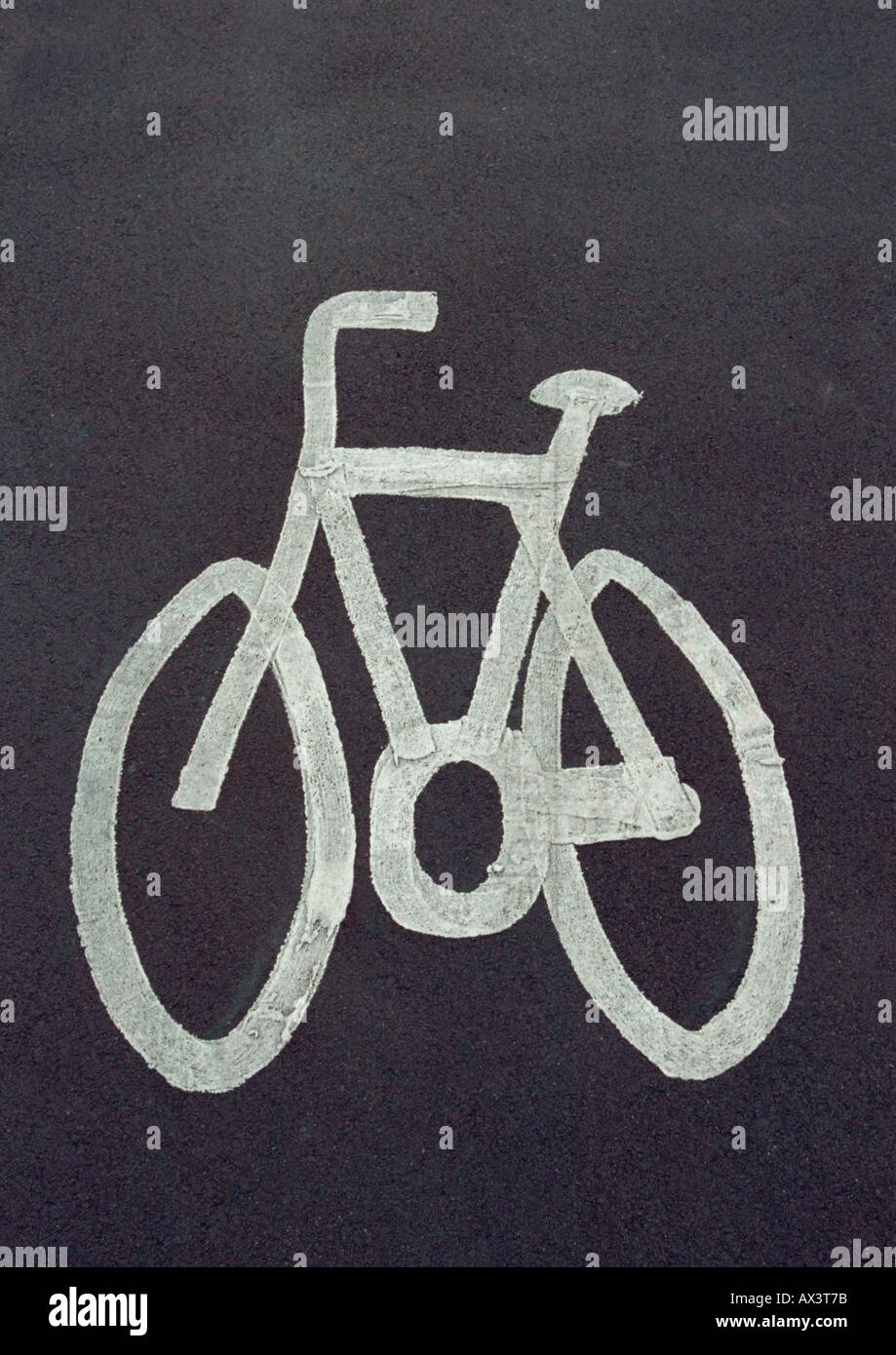 Bike lane road sign hi-res stock photography and images - Alamy
