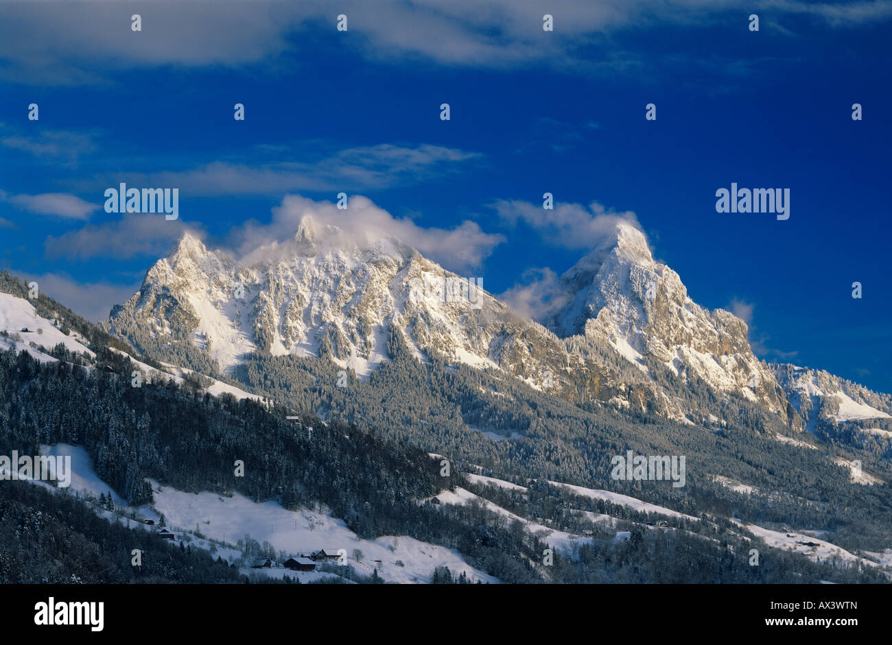 Mythen mountains hi-res stock photography and images - Alamy