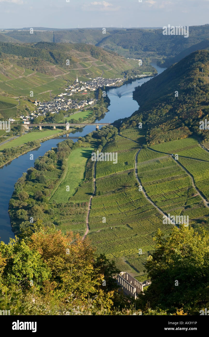 Moselschleife bei Bremm Germany landscape near Bremm Moselle Stock ...