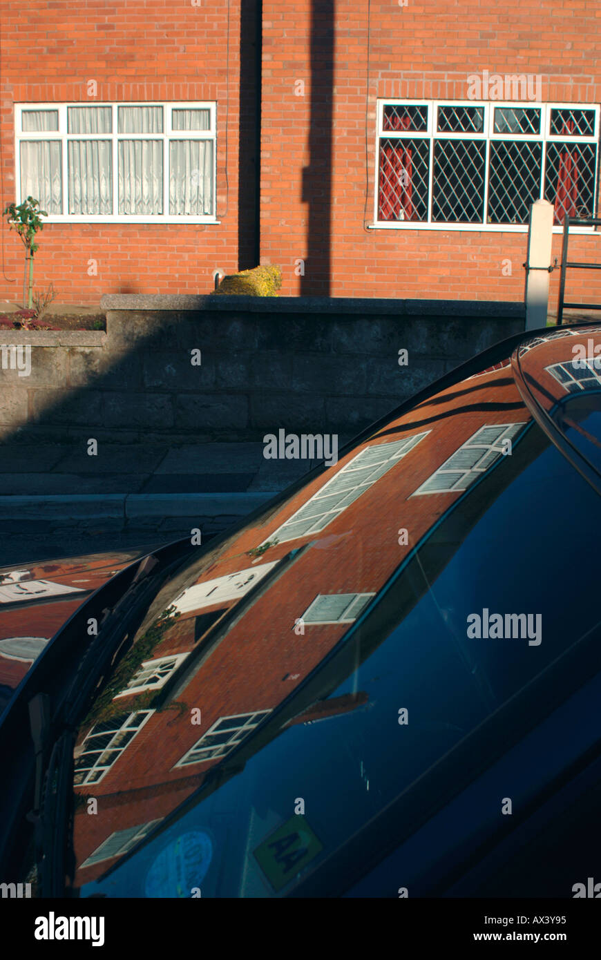 Reflections in windscreen hi-res stock photography and images - Alamy