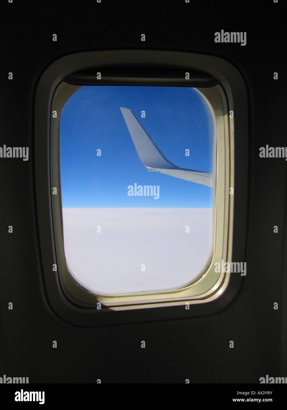 Looking out of the window on an Boeing 737 airplane Stock Photo - Alamy