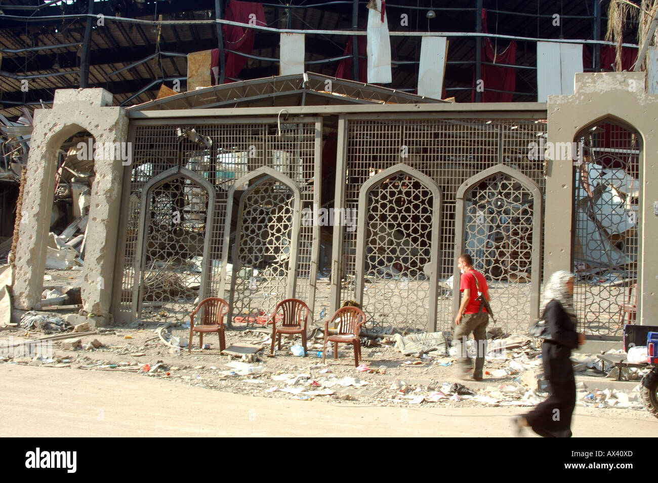 At 12 guardsman hi-res stock photography and images - Alamy