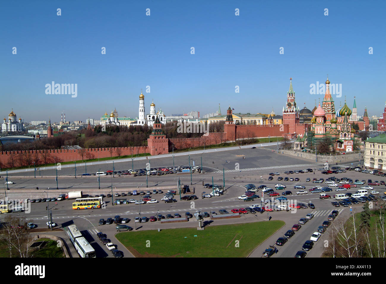 Red square moscow view hotel hi-res stock photography and images - Alamy