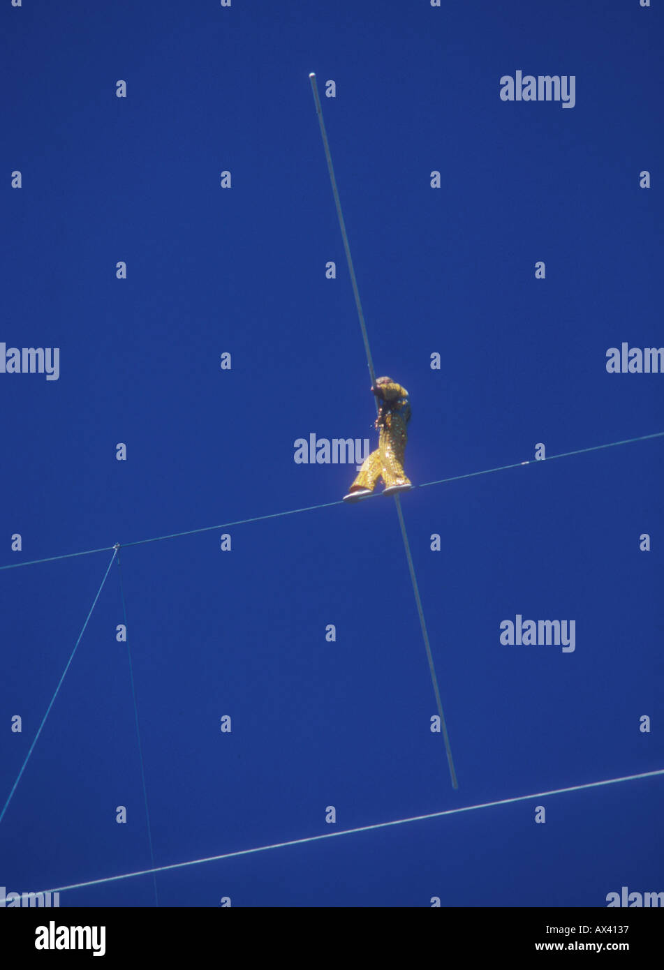 Tight rope hi-res stock photography and images - Alamy