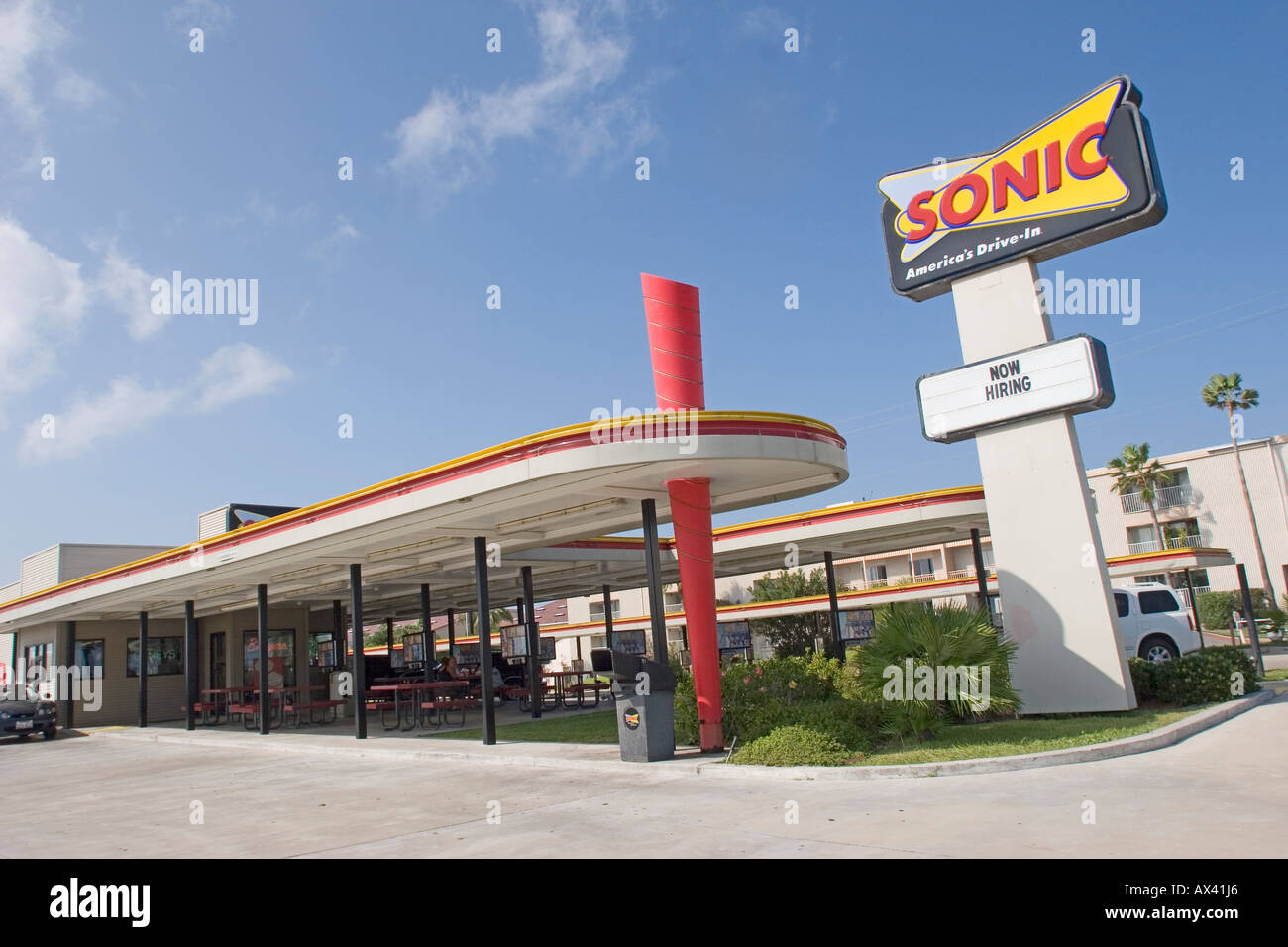Sonic fast food hi-res stock photography and images - Alamy