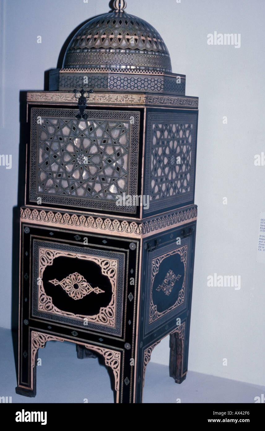 The koran quran hi-res stock photography and images - Alamy