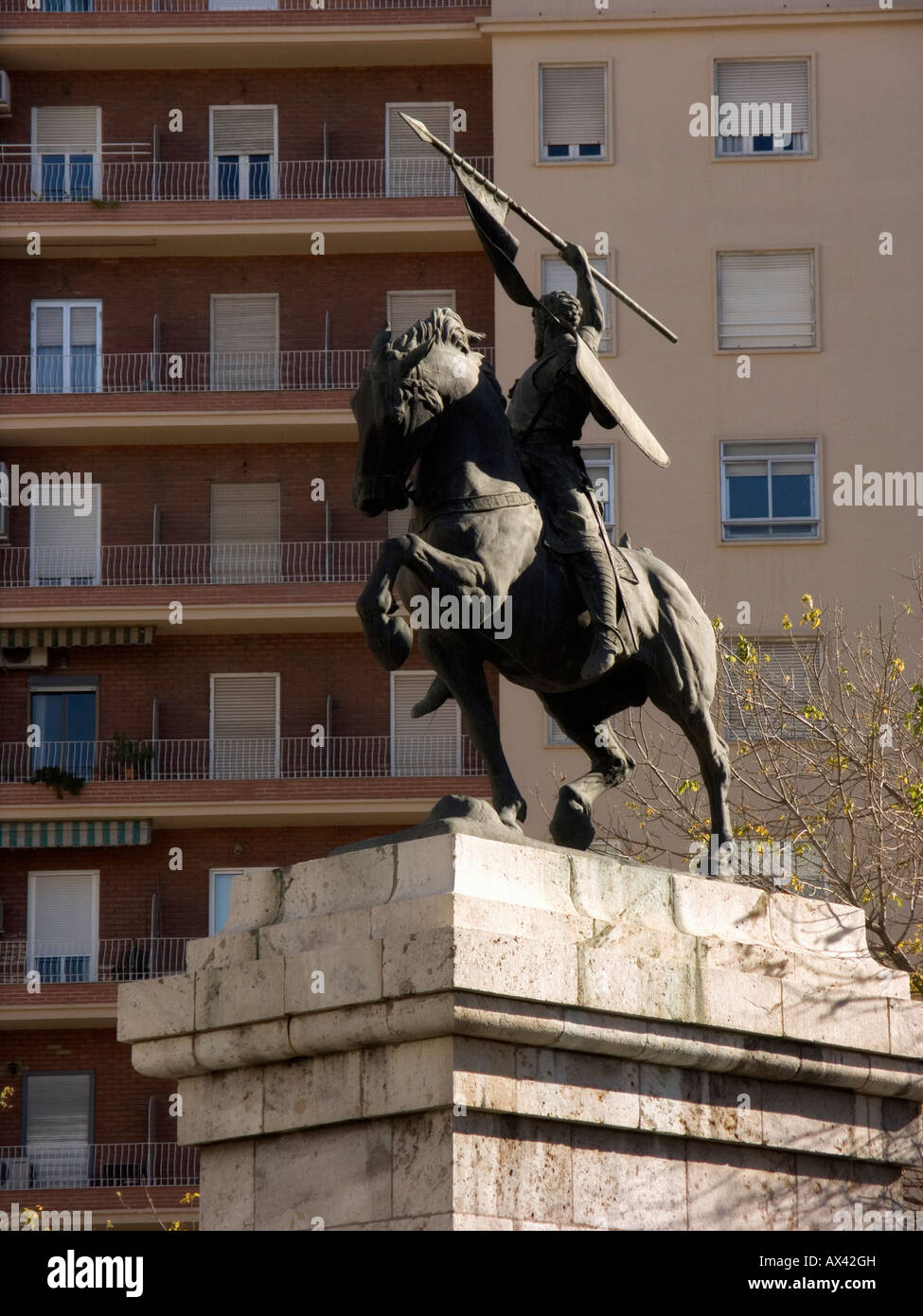 Equestrian statue dedicated to Rodrigo Diaz de Vivar (aka El Cid ...