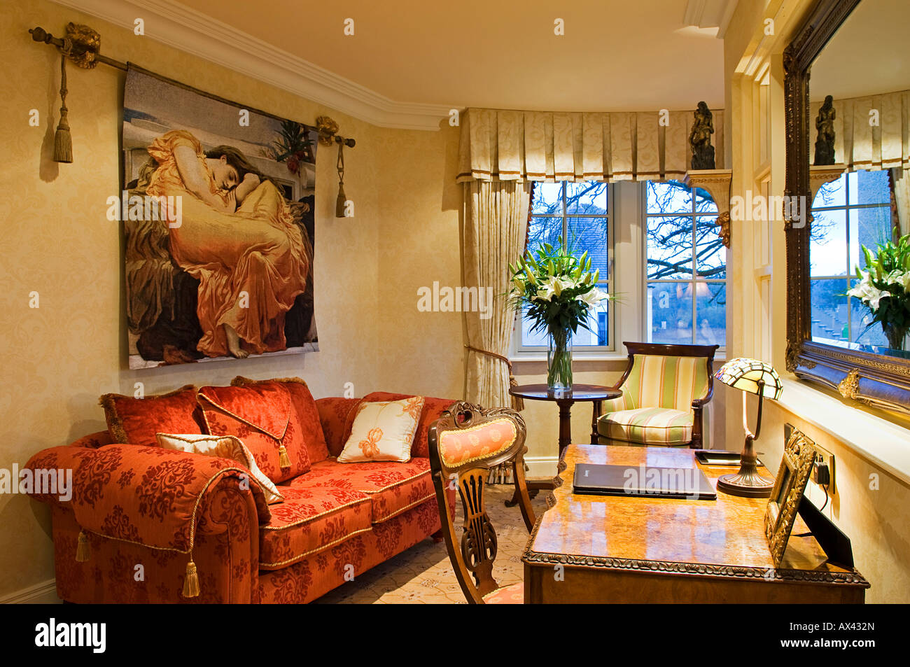 Northern Ireland, Fermanagh, Enniskillen. Sitting room of the Nick ...