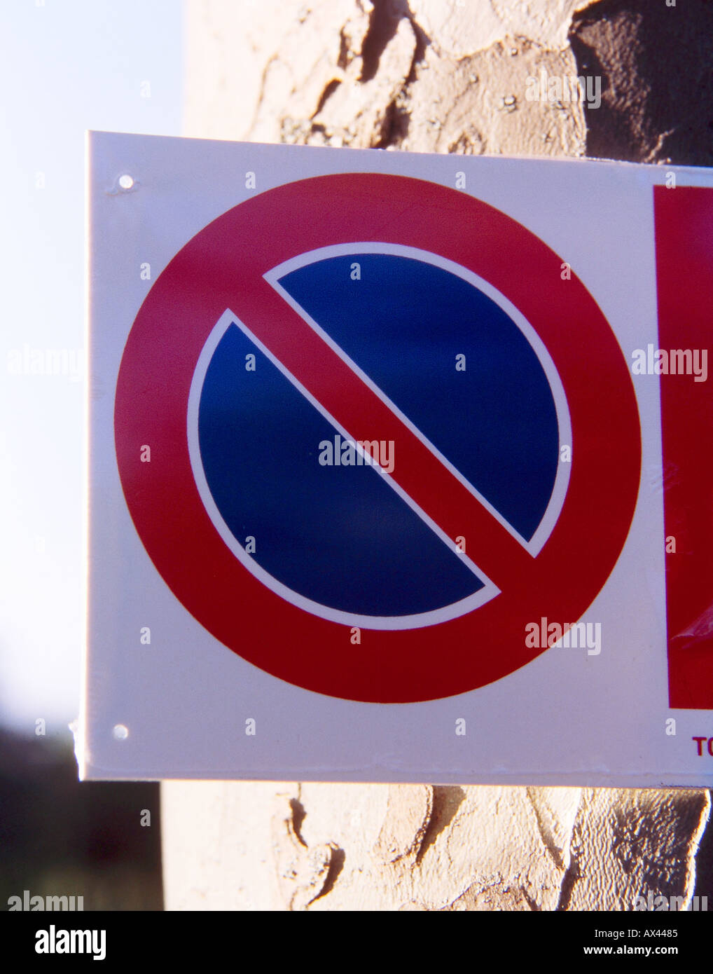 no parking signal Stock Photo - Alamy