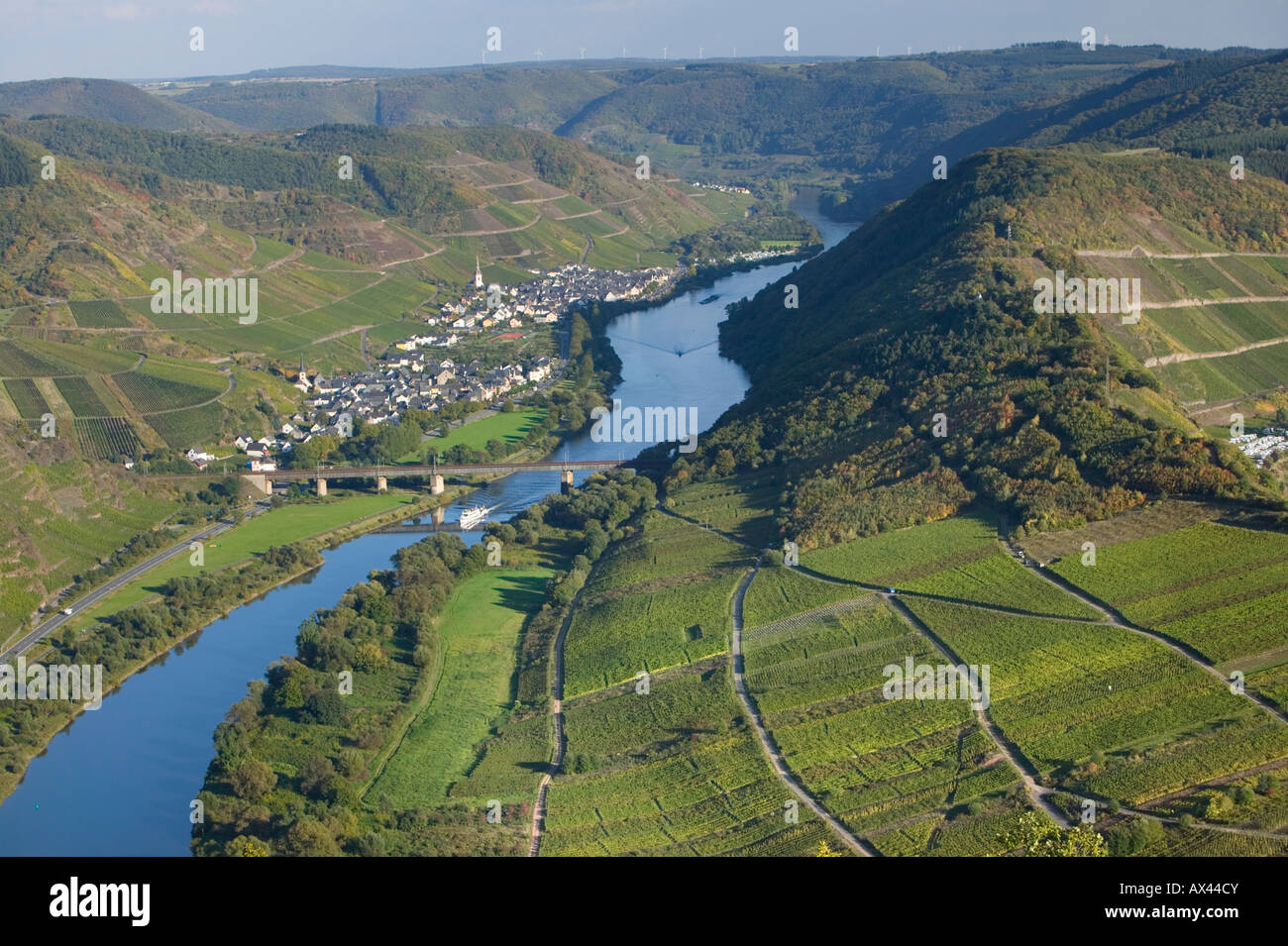 Moselschleife bei Bremm Germany landscape near Bremm Moselle Stock ...