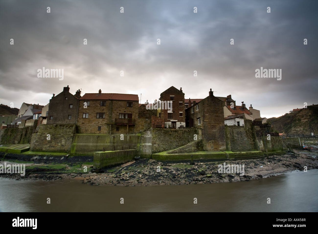 Staithes bridge hi-res stock photography and images - Alamy