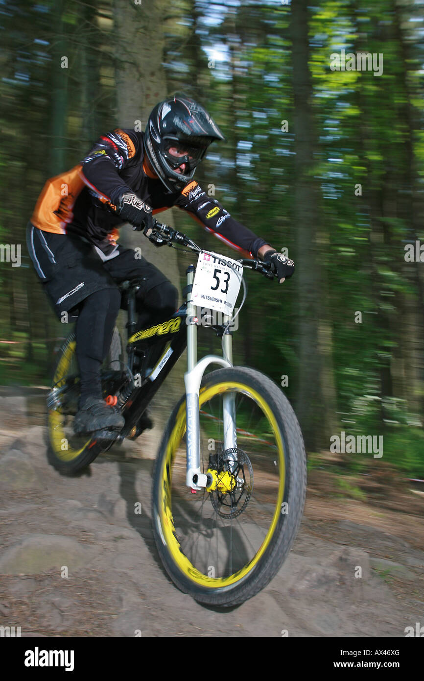 Mountain biker cyclist riding Cut Out Stock Images & Pictures - Alamy