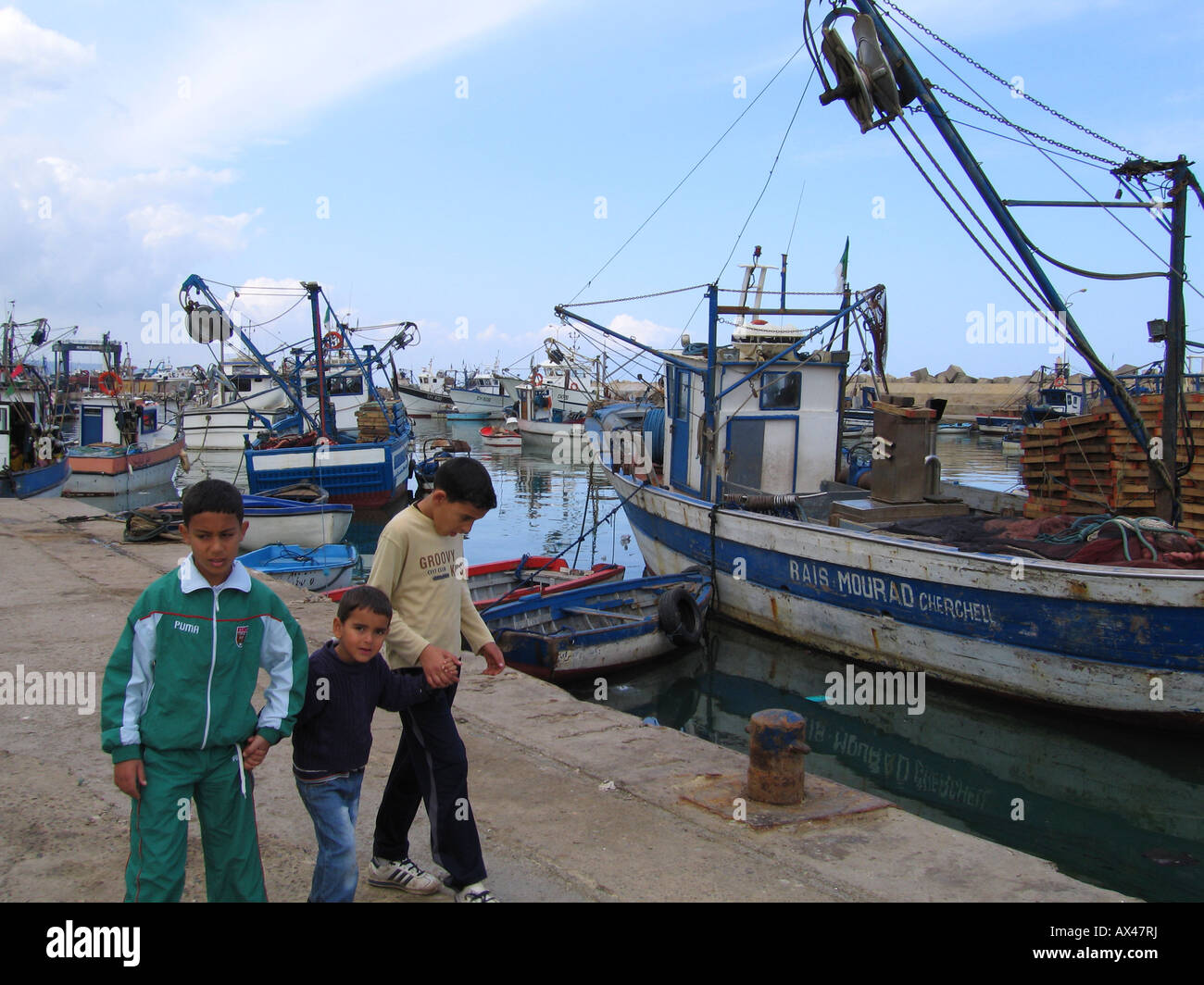 Algerian boys hi-res stock photography and images - Alamy