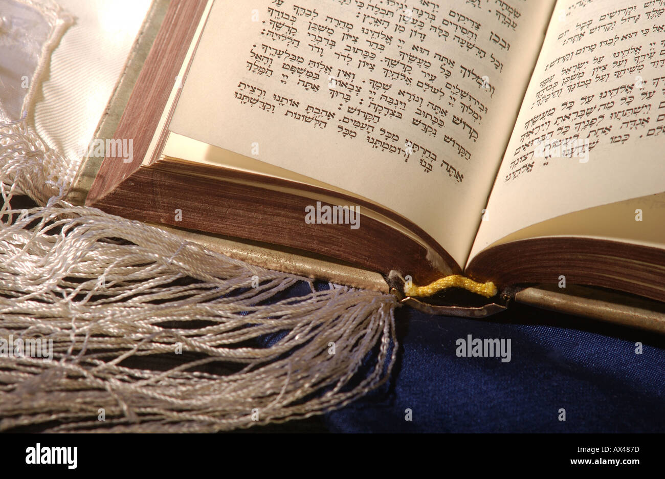 Judaica Symbols Sidur Stock Photo - Alamy