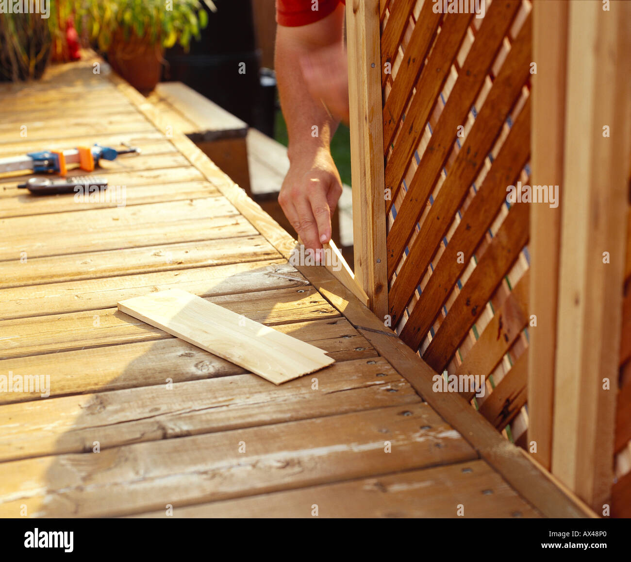 Commercial building backyard hi-res stock photography and images - Alamy