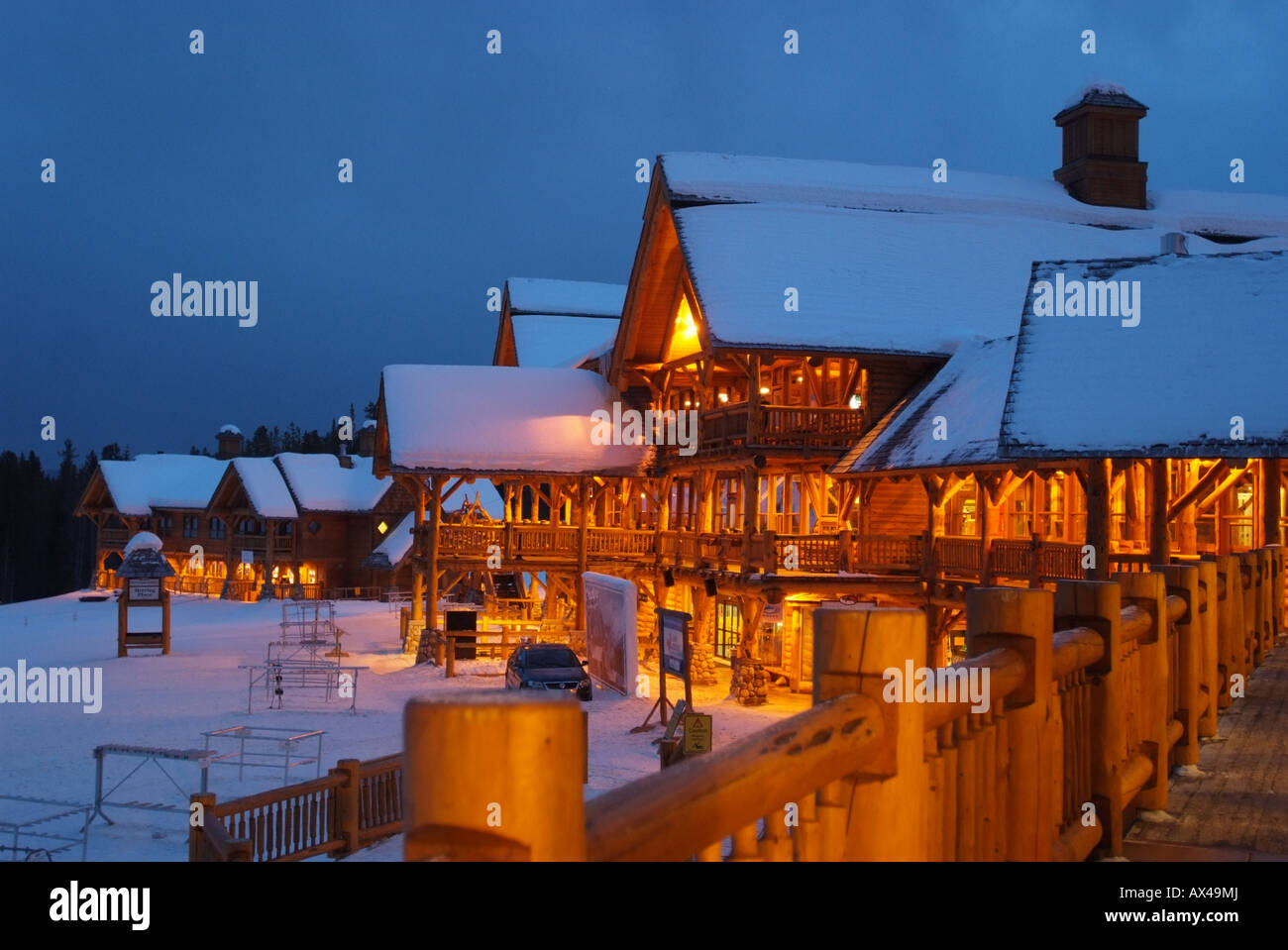 CANADA Alberta Banff Banff National Park Lake Louise The Chalet at Ski ...