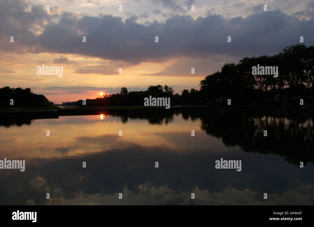 Lake at Versailles France Stock Photo - Alamy