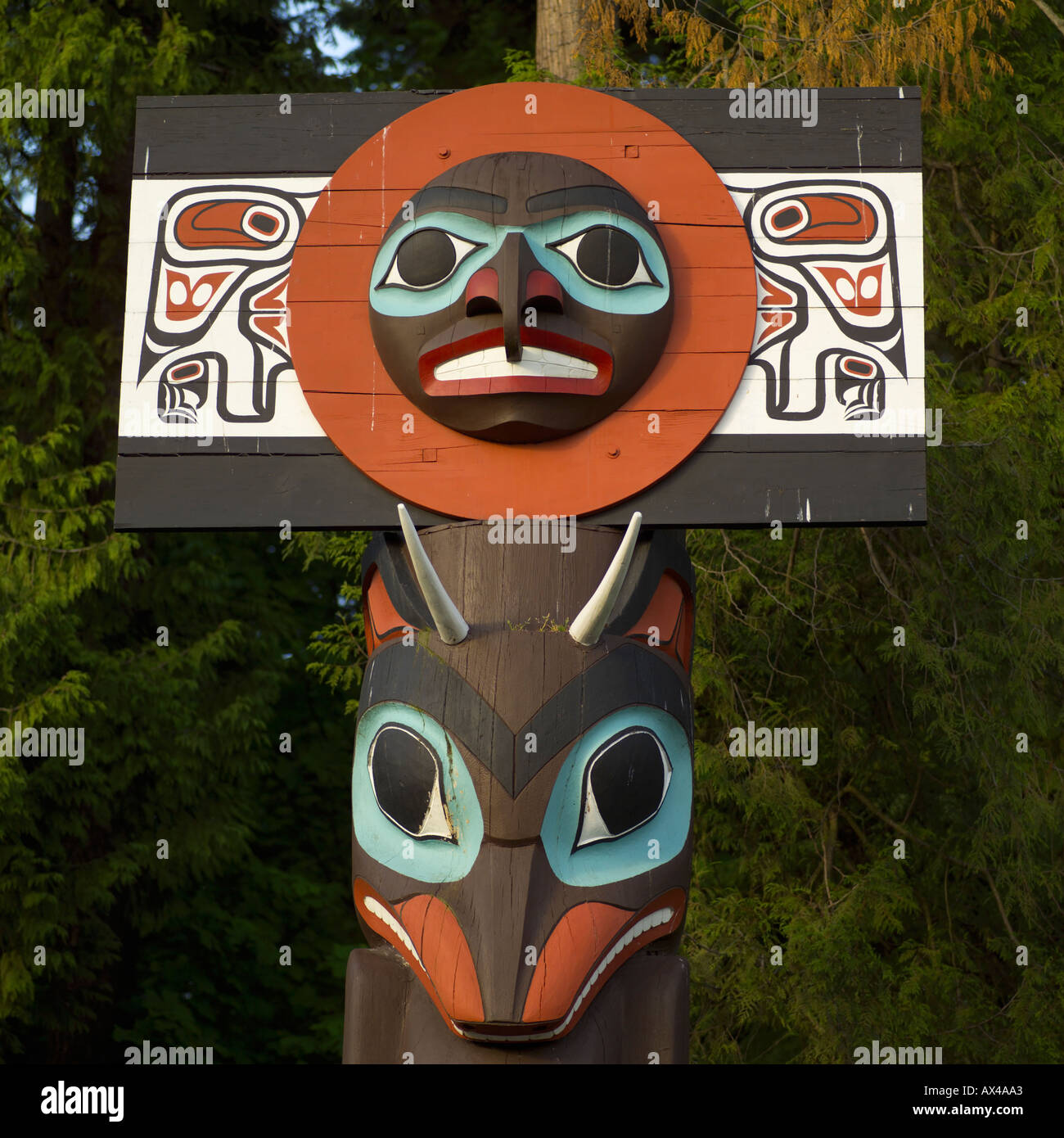 Totem artworks hi-res stock photography and images - Alamy