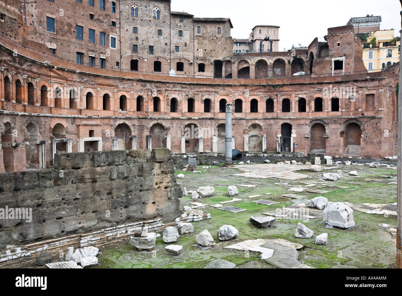Trajan's market in the ancient Roman Forum Stock Photo - Alamy