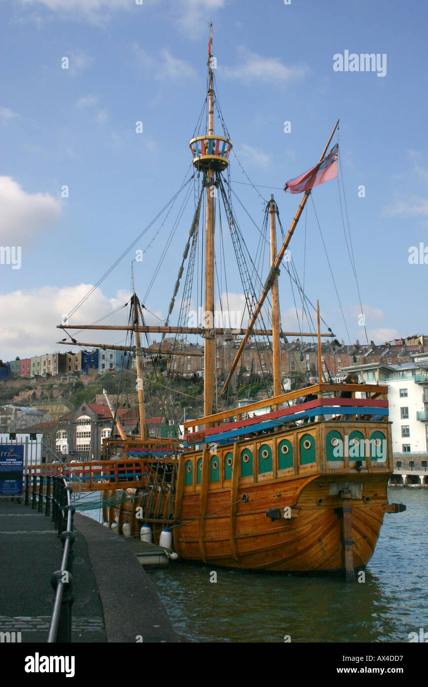 The Replica Matthew at Bristol Docks Stock Photo - Alamy