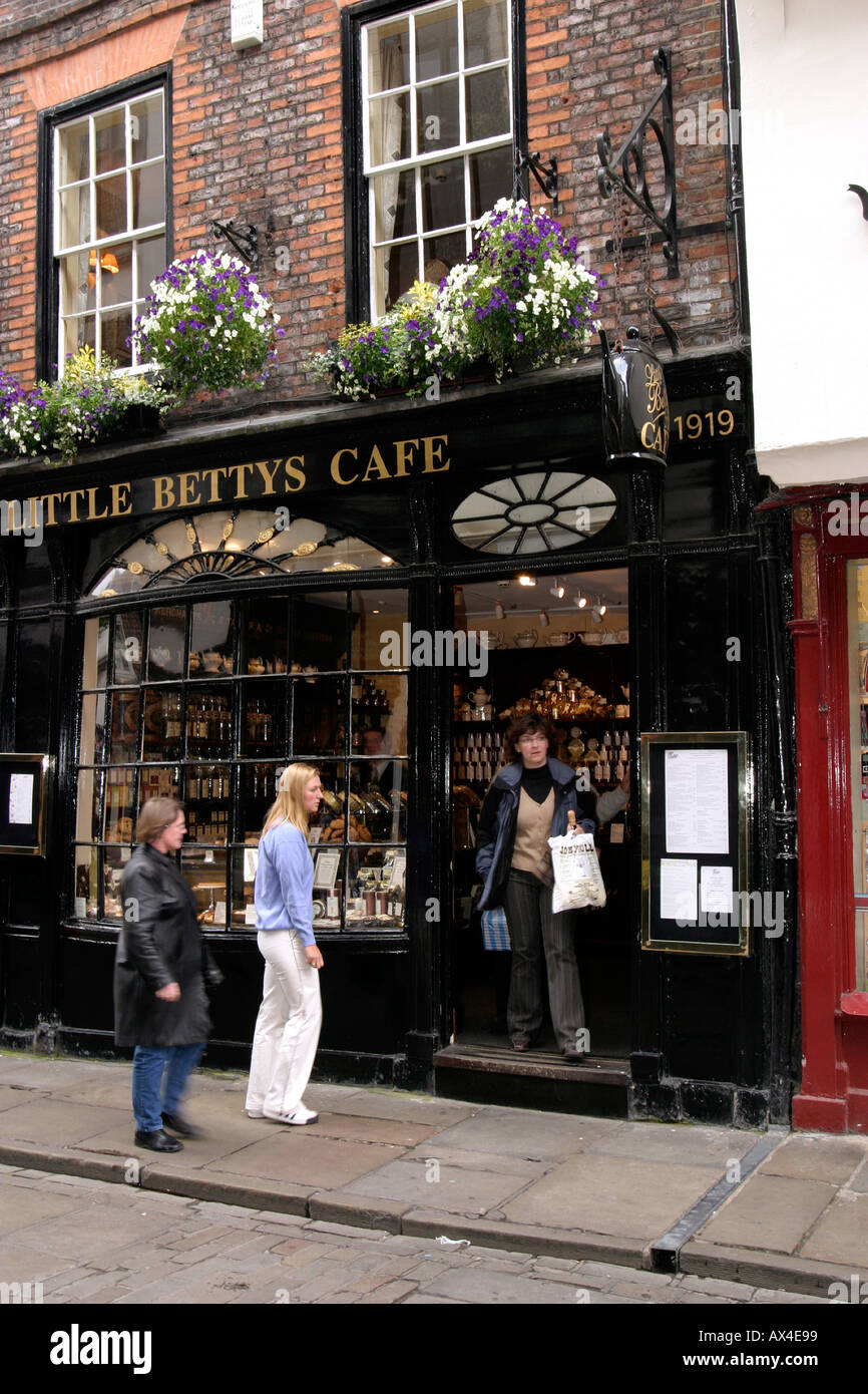 Little Betty's Cafe Stonegate York Stock Photo - Alamy