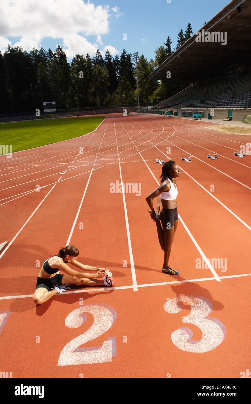Women Track Race Start High Resolution Stock Photography and Images - Alamy