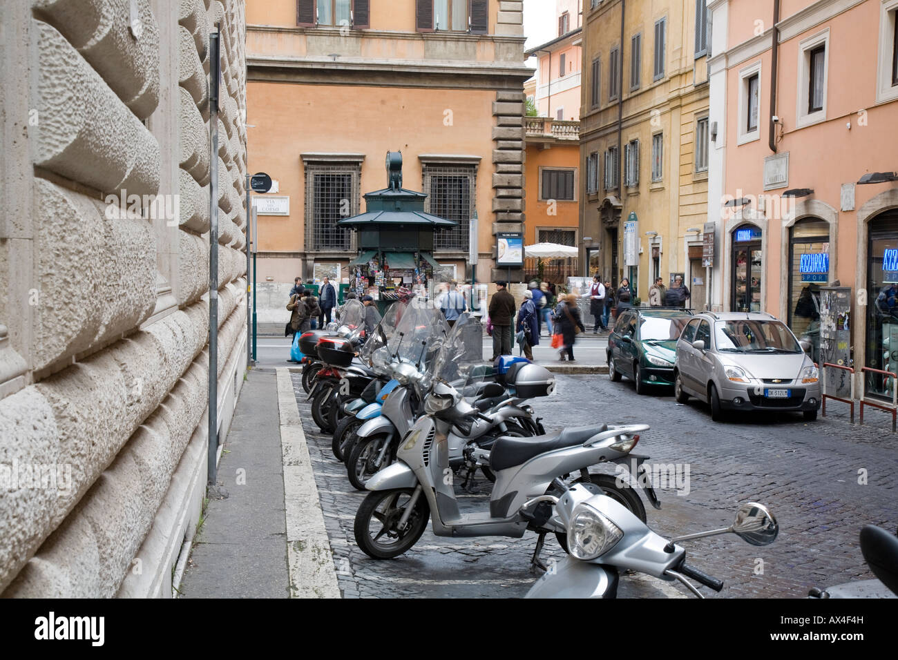 Street scene in Rome Italy Stock Photo - Alamy