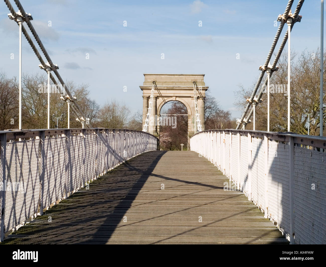 Wilford Suspension Bridge on the River Trent at Victoria Embankment ...