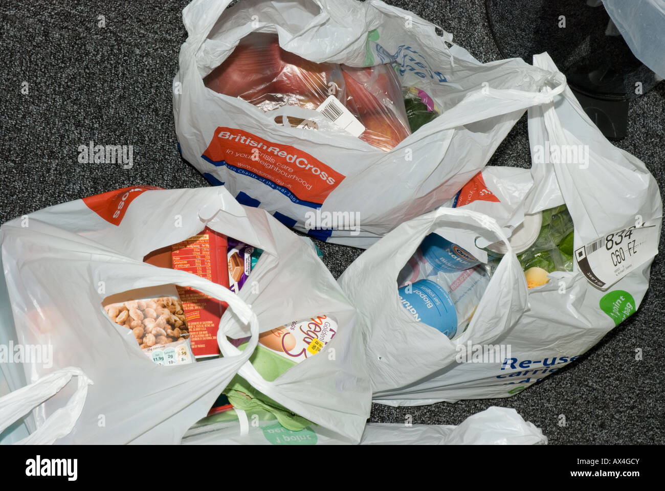 Weekly shopping from Supermarket Stock Photo - Alamy