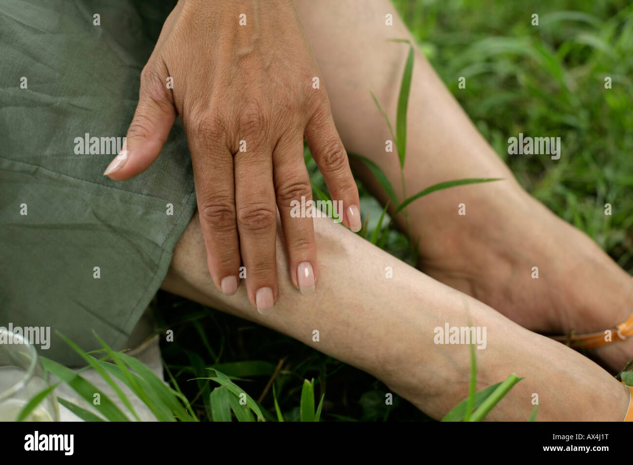 Human leg stand hi-res stock photography and images - Alamy