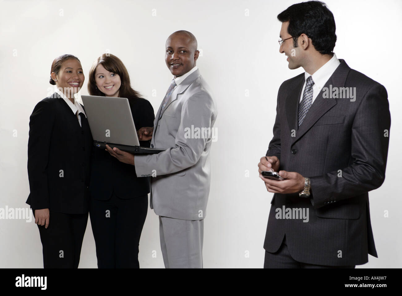 Manager employee talking india hi-res stock photography and images - Alamy