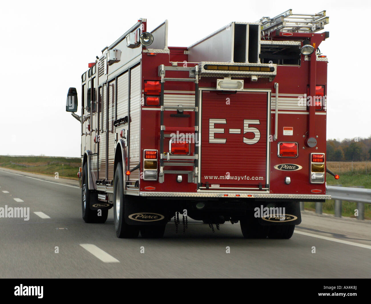 Fire truck going to emergency hi-res stock photography and images - Alamy