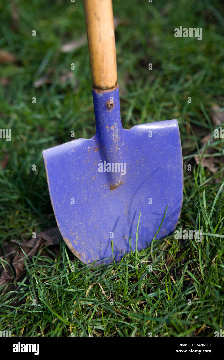Garden spade shovel hi-res stock photography and images - Alamy