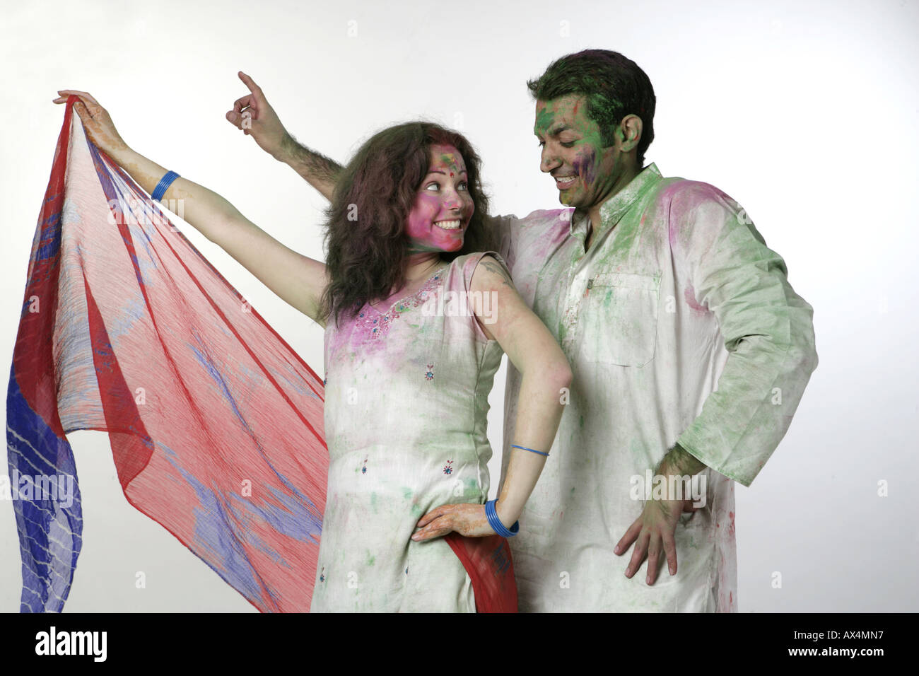 Indians dancing festival india hi-res stock photography and images - Alamy