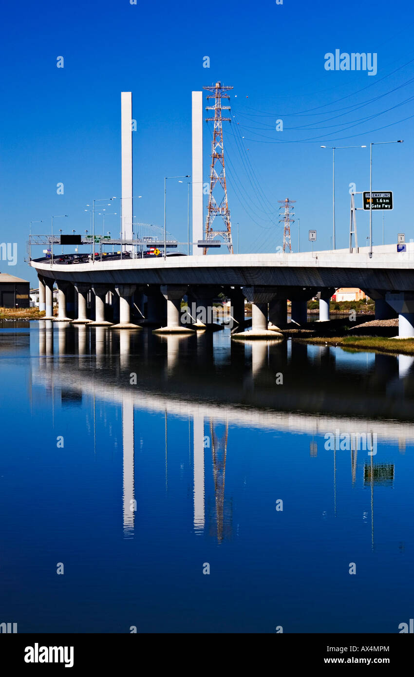 Transportation and Freeways / The elevated flyover approach to ...