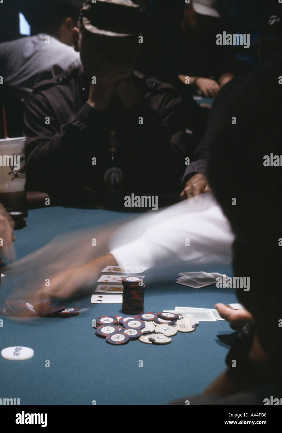 Losing hand at card hi-res stock photography and images - Alamy