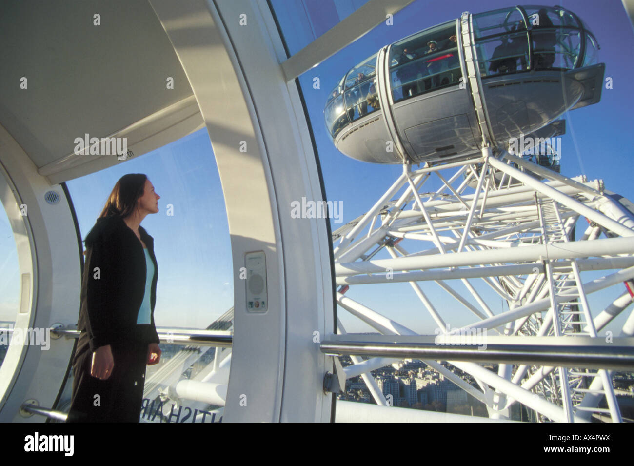 Photography of the London Eye taken by the official photographer to the ...